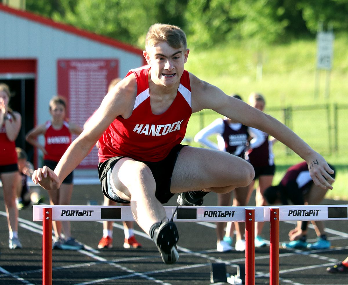 Hancock athletes battle at Apollo track meet - The Hancock Clarion