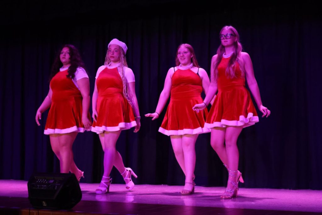 'Mean Girls' cast on stage at Hancock County High School - The Hancock ...